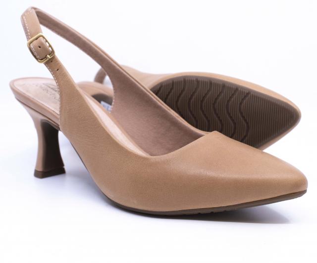 Clarks : Kataleyna Step Wide Warm Beige